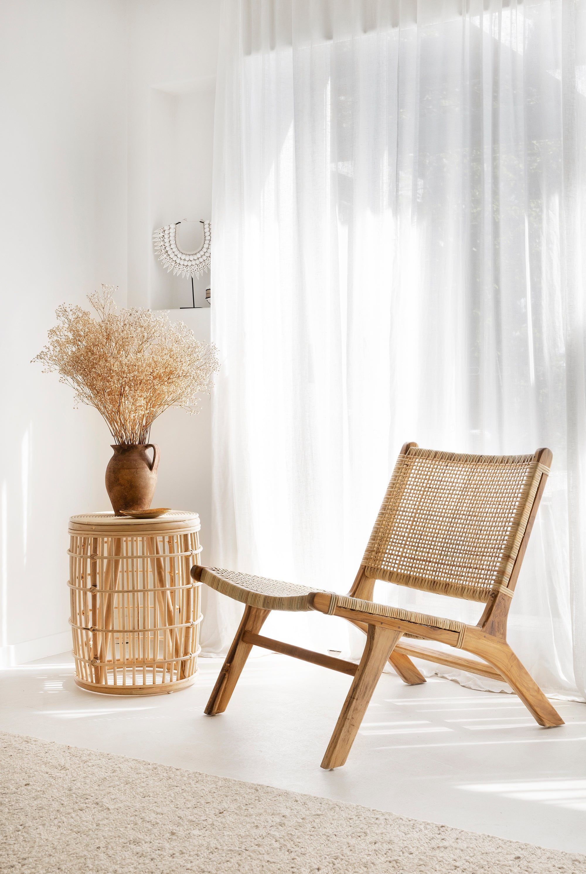 CHAIRS + SOFAS – SpiritTrader